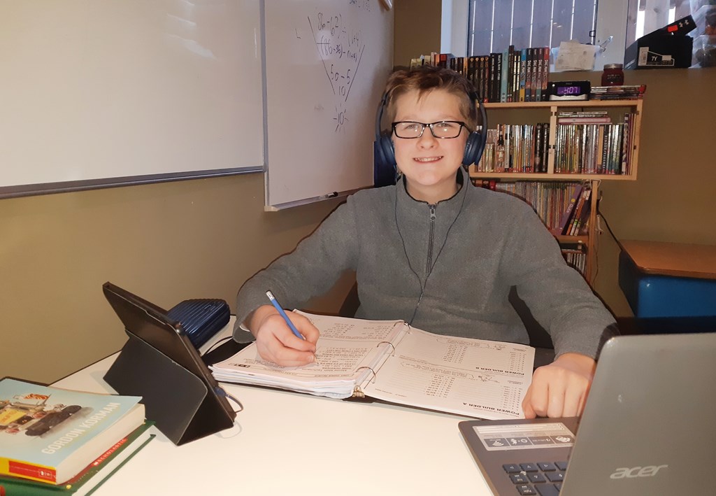 An inside look a PembinaTrails@Home online learning