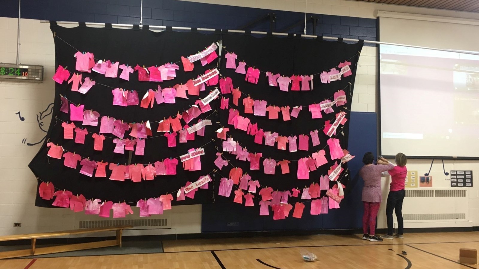 Pink Shirt Day – La Journée du Chandail rose