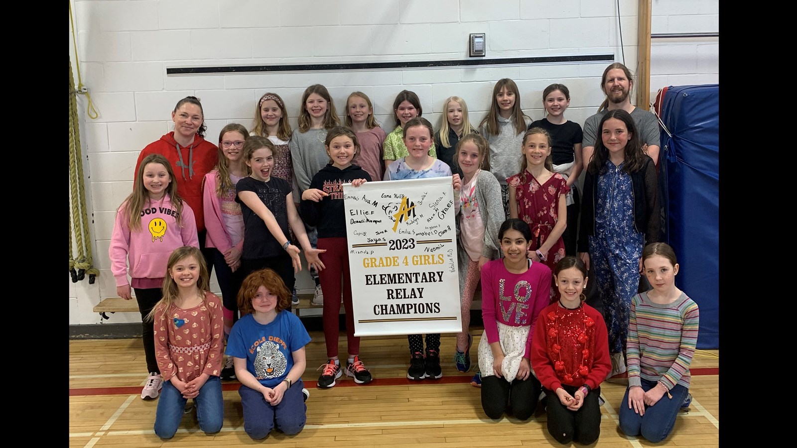 École Dieppe grade four girls bring home Track Relay Banner!