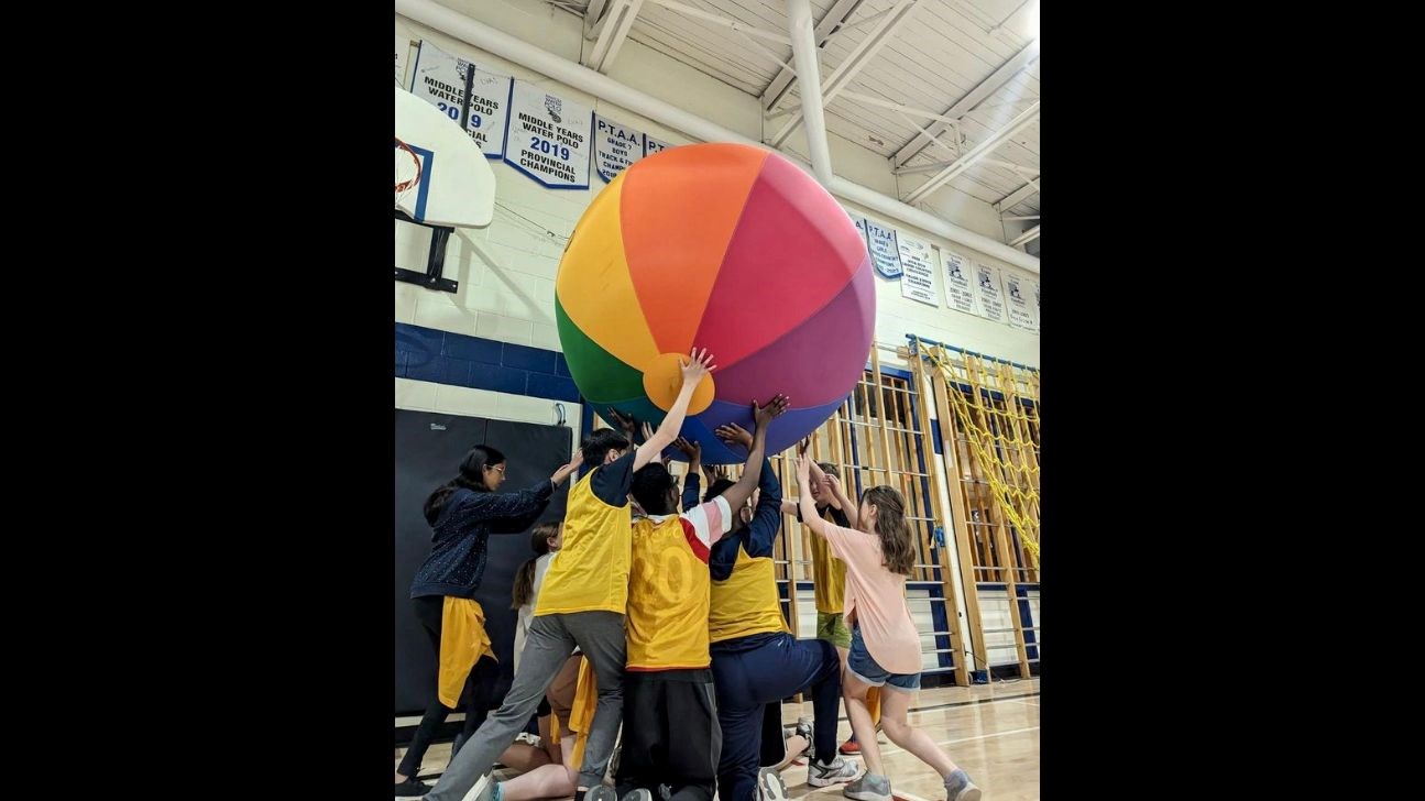 A Gym Class EVA Students Won't Forget!